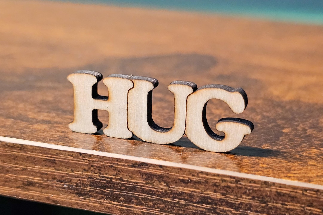 HUG to Give, Small HUG Sign, Arts and Crafts - Etsy