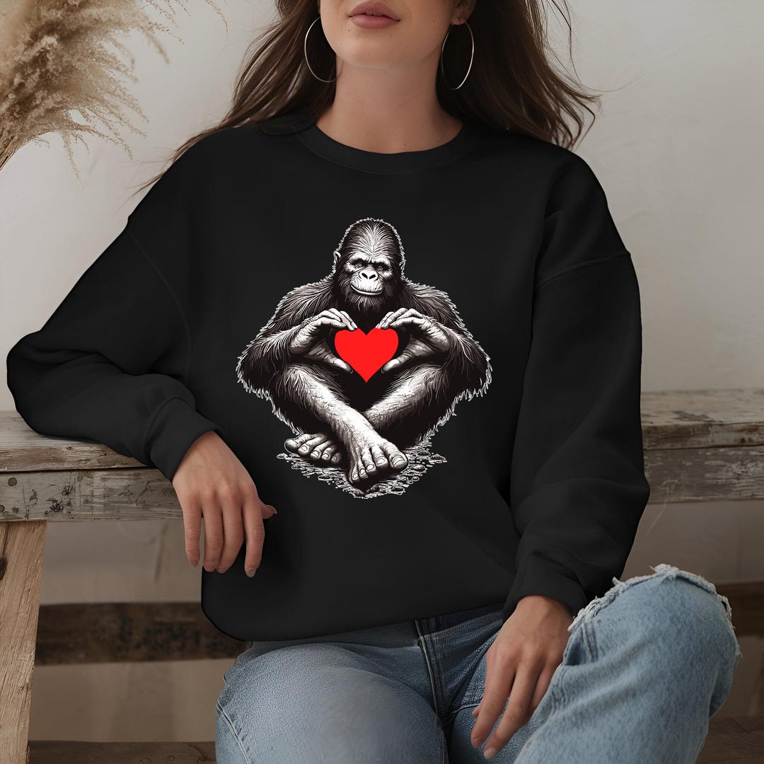 Bigfoot Heart Valentine's Day PNG: Sasquatch Love Art (digital Download ...