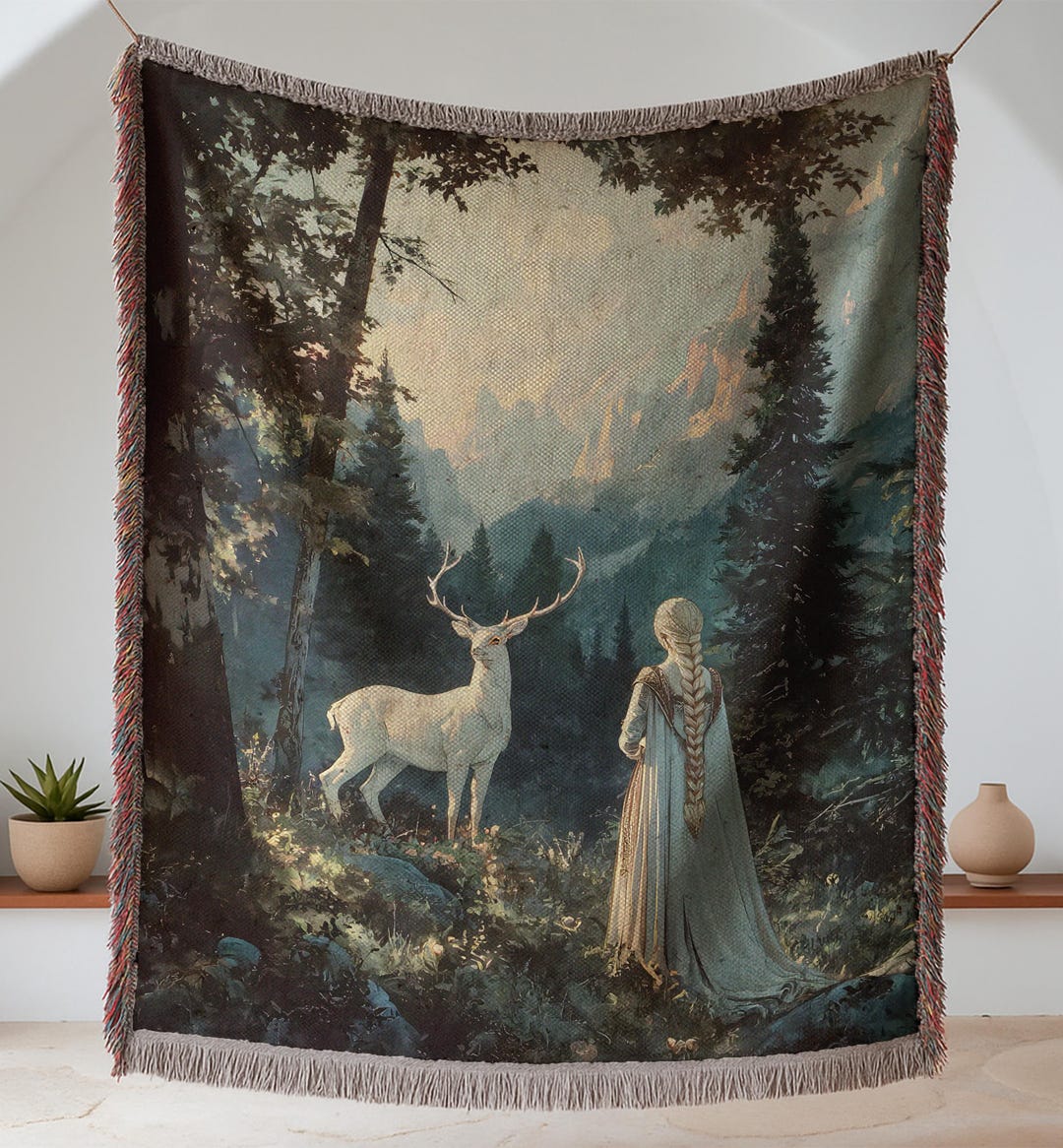 TOG Woven Blanket, Aelin Galathynius & Stag Tapestry | Booktok Reader ...