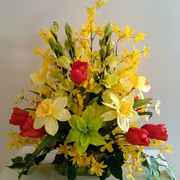 Spring Arrangement - Etsy