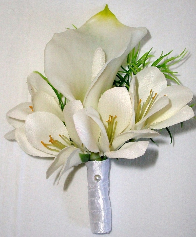 White Calla Lily Corsage, Ivory Freesia Corsage Cream, Ivory Off White ...