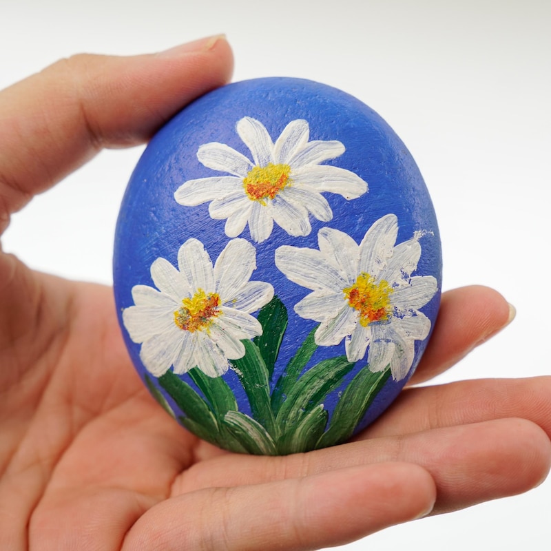 Daisies Painted Rock - Etsy