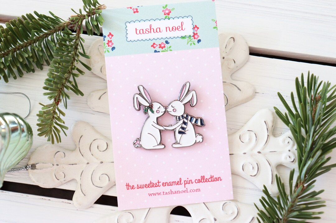 Winter Love Bunnies Enamel Pin - Etsy