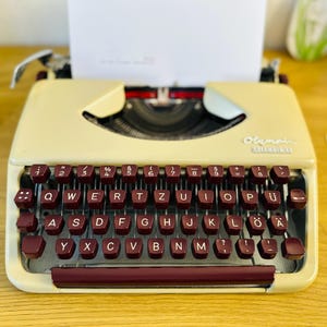 Vintage German Olympia Typewriter From the 1962s – Fully Working ...