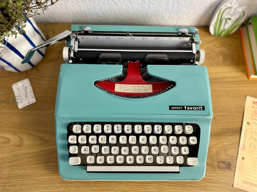 Vintage Unser Favorit Typewriter 1970s Germany Excellent Condition With ...