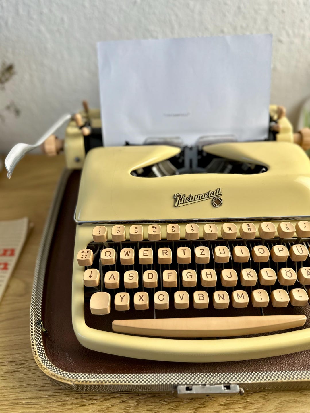 Rheinmetall 1953 Beige Typewriter – Vintage Retro Writing Tool - Etsy