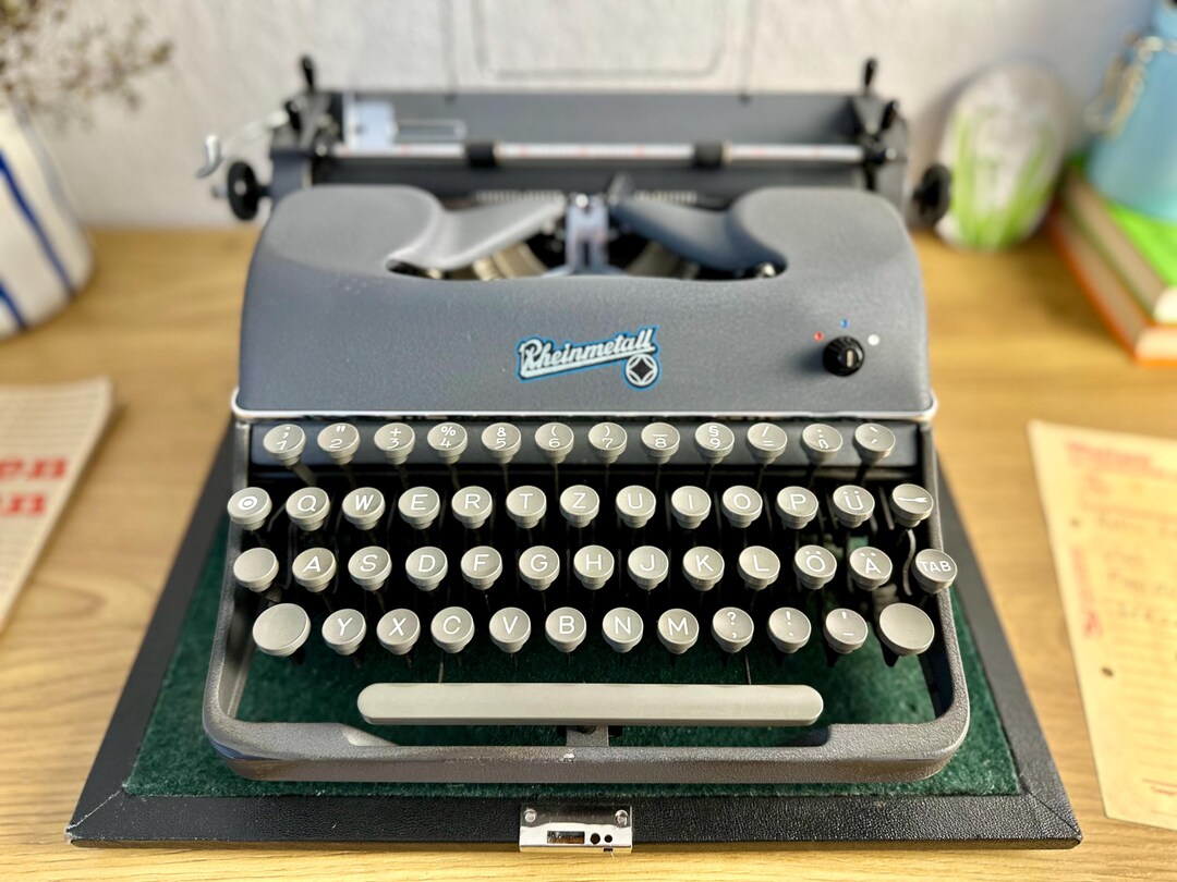 Rheinmetall 1950s Typewriter With Case – German Vintage Design - Etsy