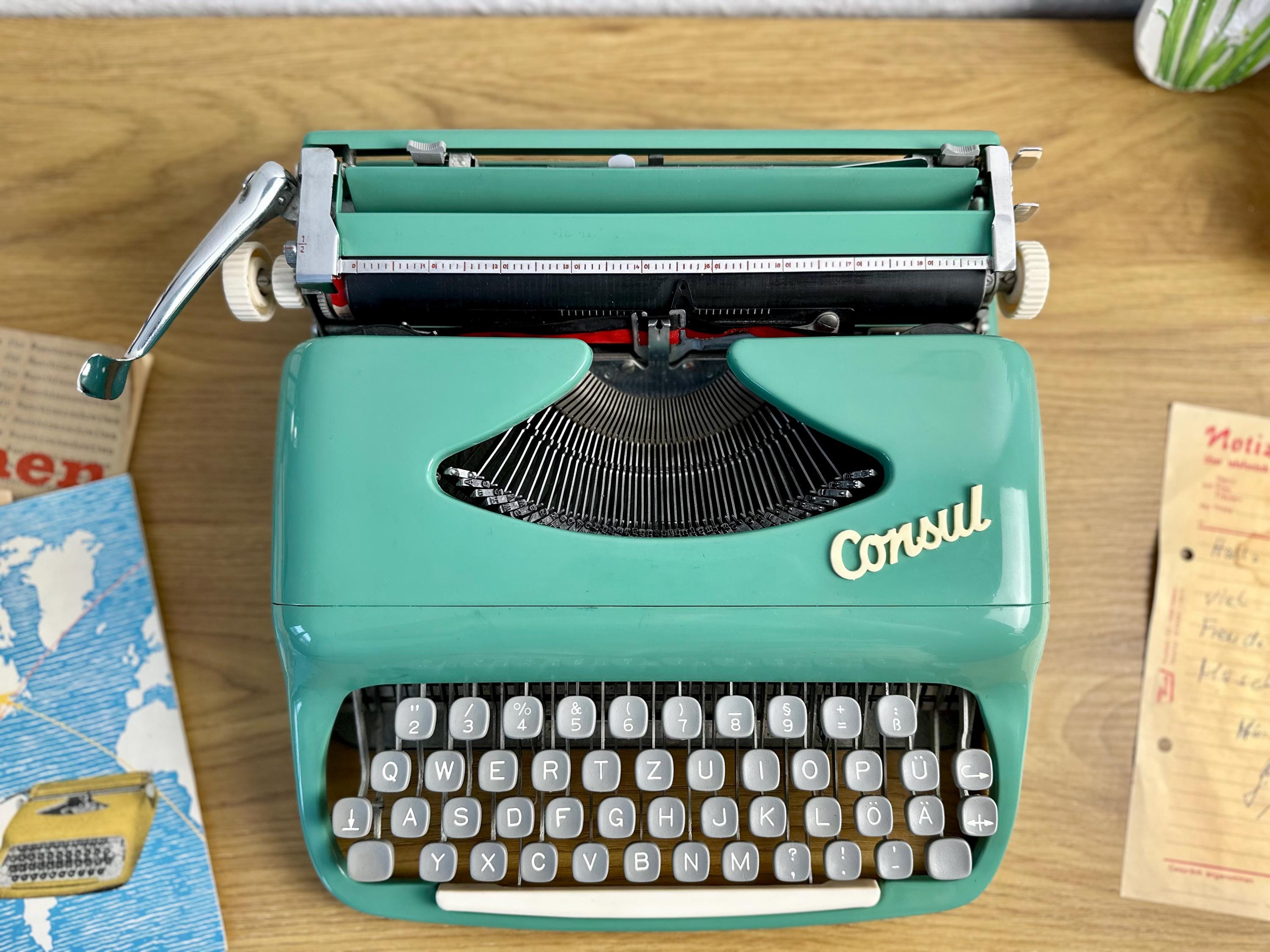 Consul Portable Typewriter – Turquoise, 1970s, Manual Antique ...