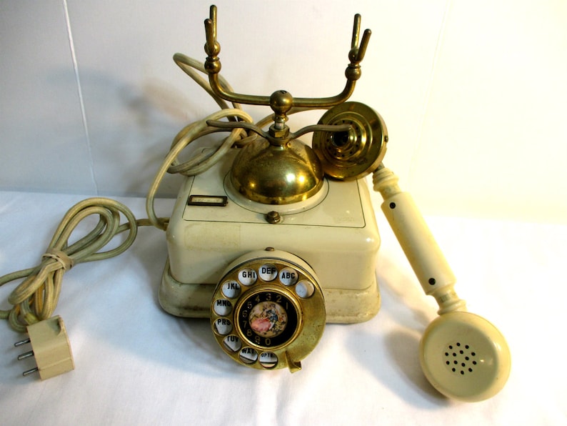 French Style Victorian Telephone, Retro European Style Rotary Phone ...