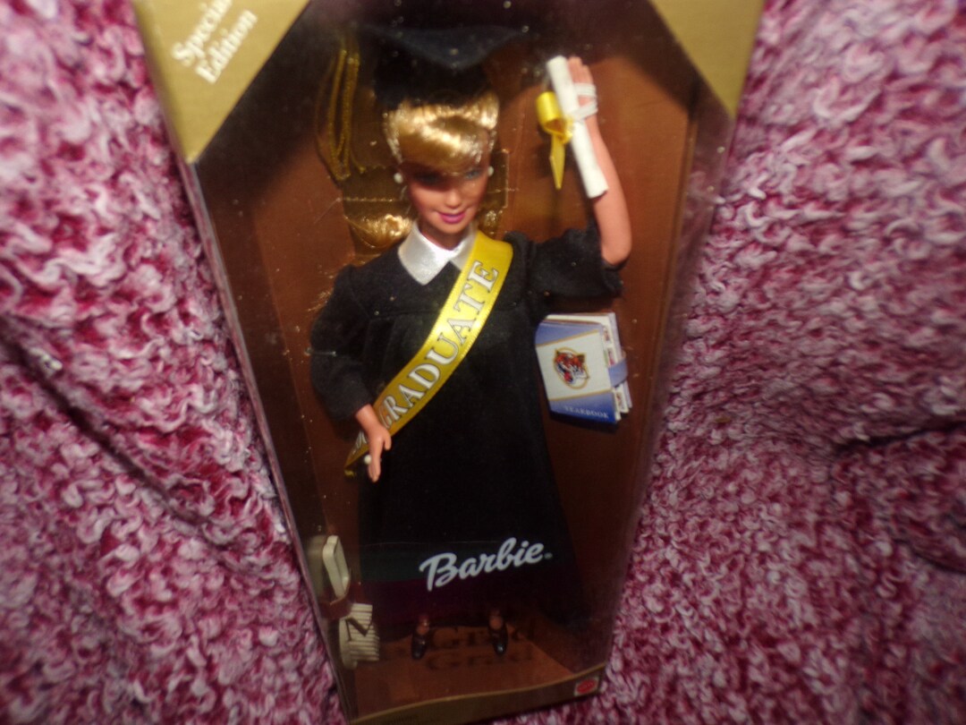Vintage 2000 Millennium Grad Graduation Barbie in Black Cap - Etsy