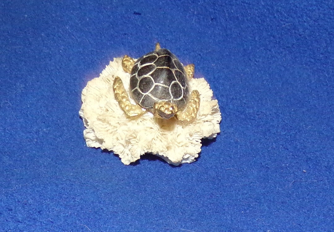 Vintage Miniature Turtle With Green Black Shell Gold Tone Head Legs ...