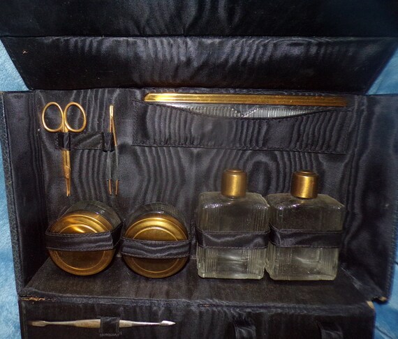 vintage antique leather travel kit case with brush co… - Gem