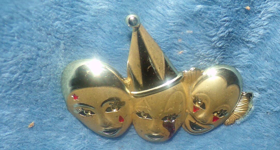 Triple Clowns Vintage Signed AJC Gold Tone Enamel Theater Masks Faces ...