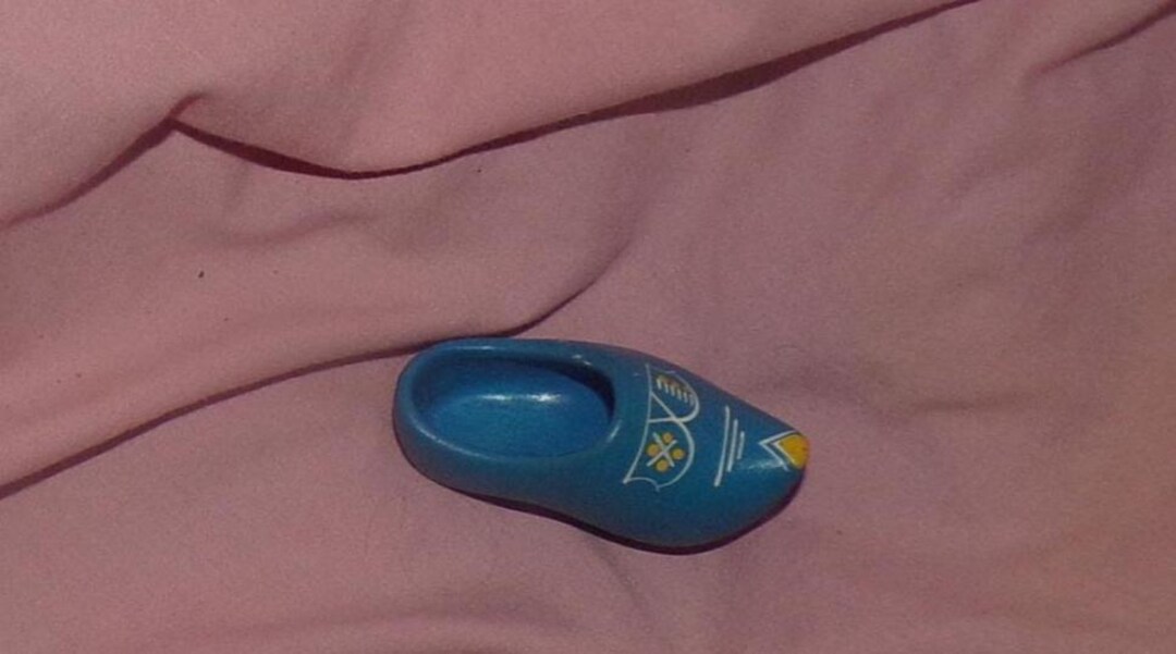 Vintage Dutch Holland Wooden Shoe Refrigerator Magnet - Etsy