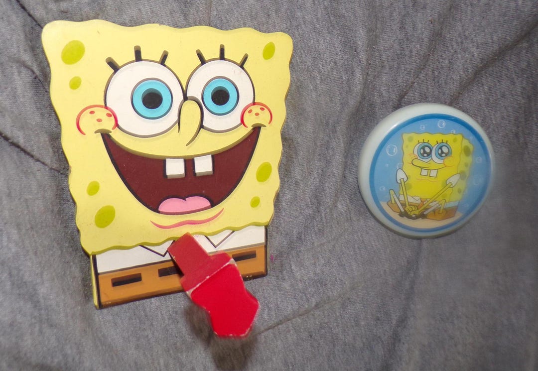 Vintage Spongebob Squarepants Lot of 2 Wooden Wall Hook and Night Light ...