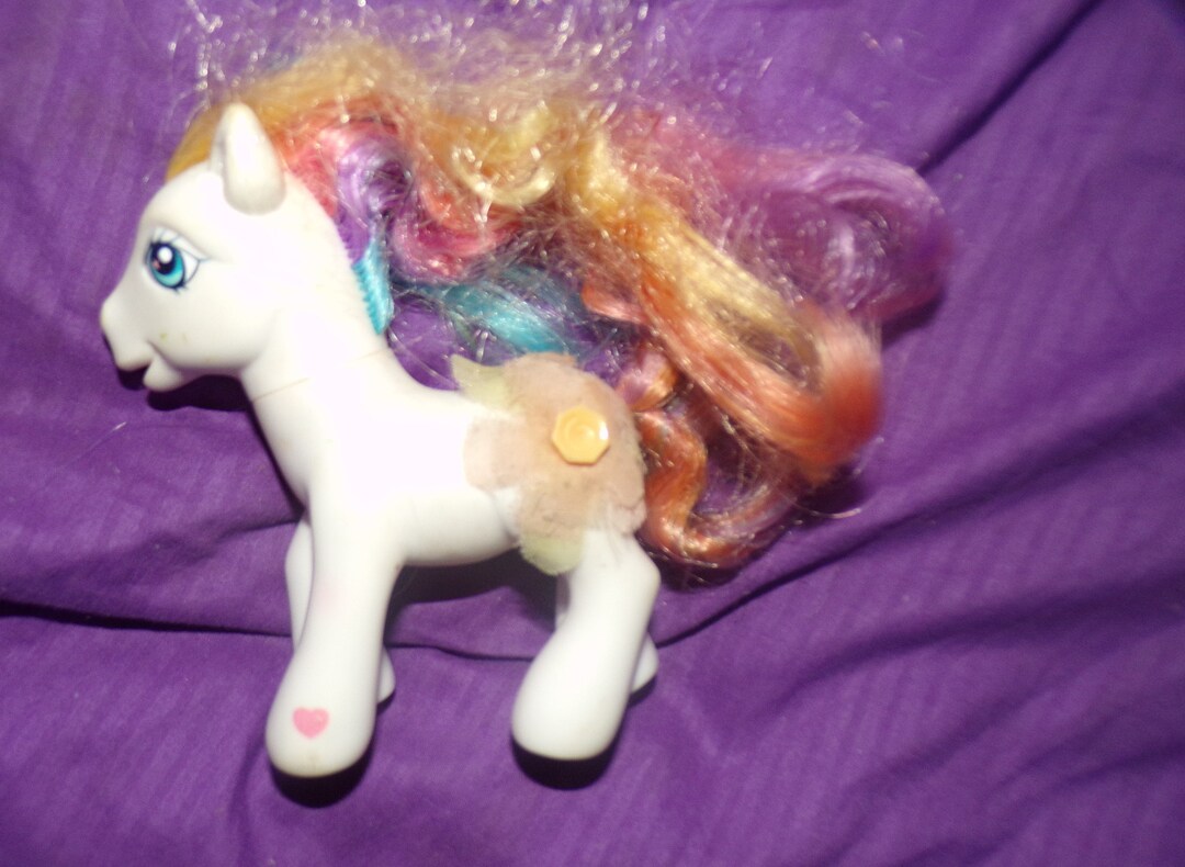 My Little Pony MLP G3 Daffidazey Twist and Style Magnetic Vintage ...