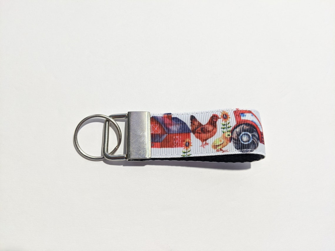Farm Animal Red Barn Ribbon Keychain: Finger Key Ring, Zipper Pull, (1 ...