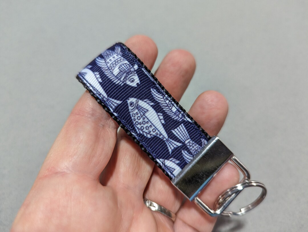 Fish Pattern Finger Keychain: Webbed Key Fob Zipper Pull, (1" Wide) - Etsy