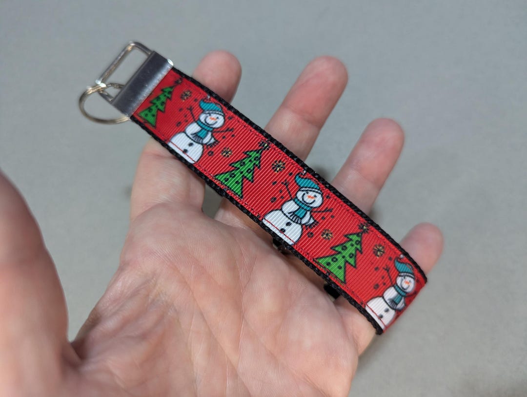 Christmas Tree Snowman Wristlet Keychain: Holiday Key Fob, (1" Wide) - Etsy