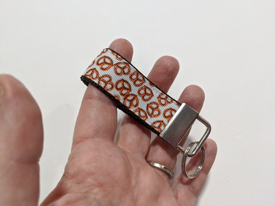 Pretzel Snack Keychain: Finger Loop Key Ring, Zipper Pull, (1" Wide) - Etsy
