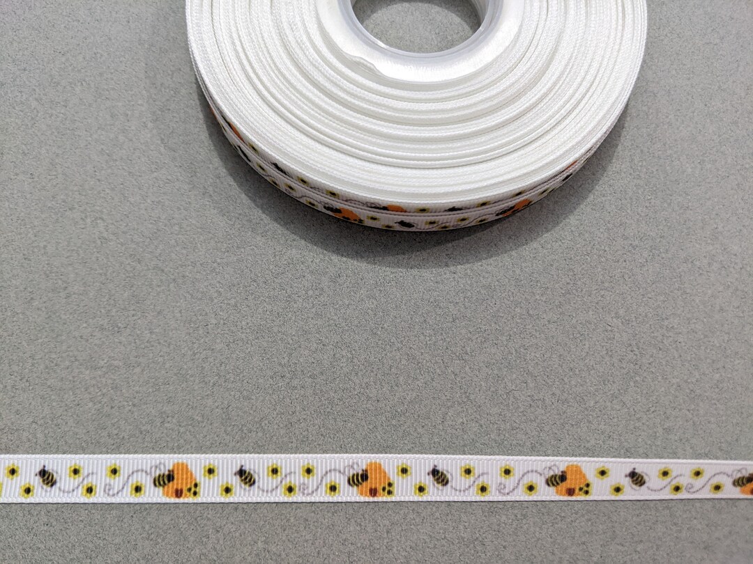 Bees Grosgrain Ribbon: Honeycomb Beehive Print Trim, 3/8 Inch, 3 Yards ...