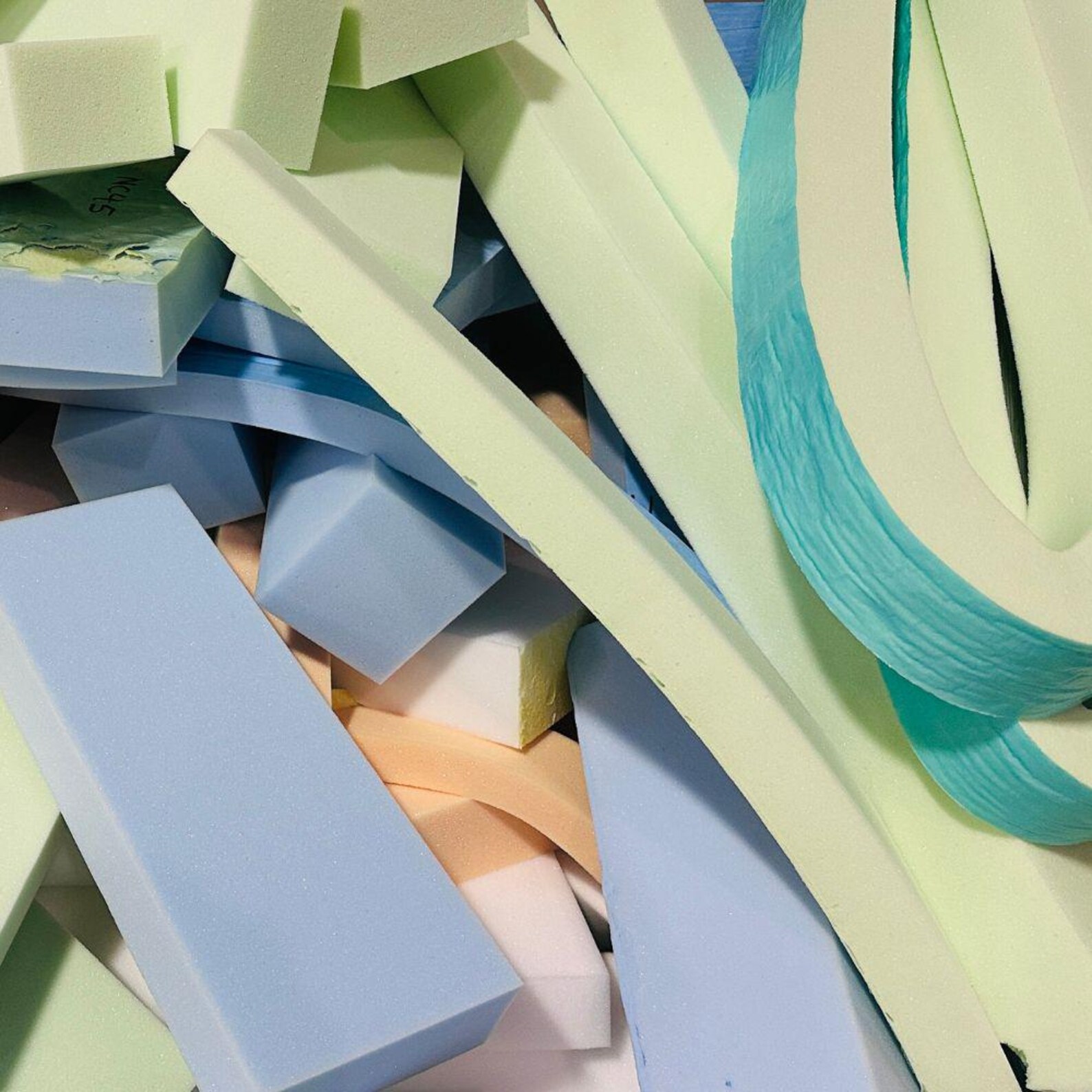 High Quality Foam Leftovers, DIY Foam Pieces, Large Foam Fill, Craft ...