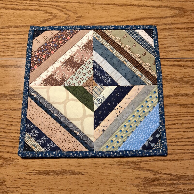 Square Table Topper - Etsy