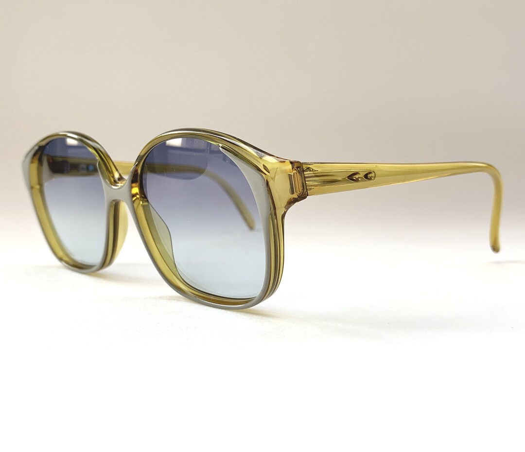 70s Vintage German Made Saphira 4069 Green Child Teen Sunglasses Small ...