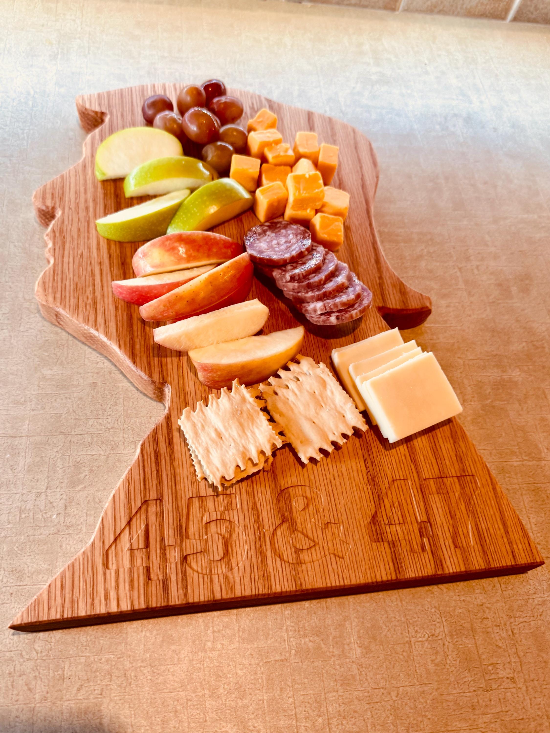Donald Trump Charcuterie Board, MAGA Gift, Trump Serving Board, Trump ...