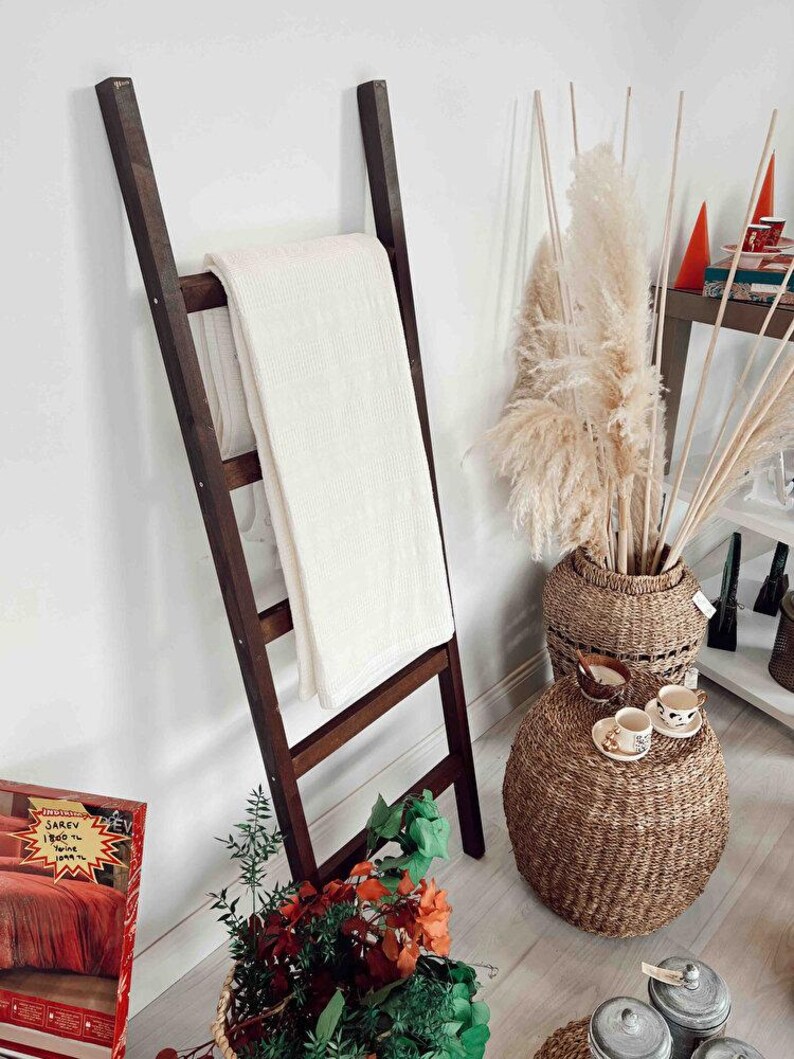 Decorative Wooden Ladder Shelf - 150 Cm Tall, Rustic Display Shelf for ...