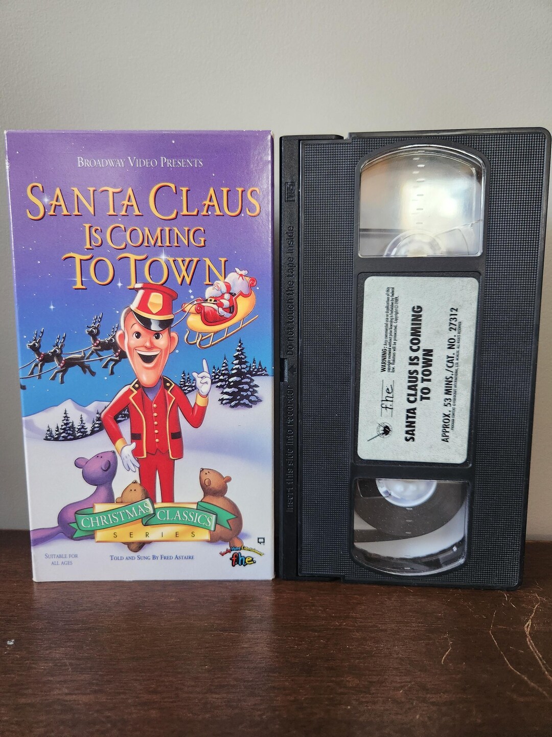 Santa Claus is Coming to Town VHS / Used / Christmas / Family / Holiday ...