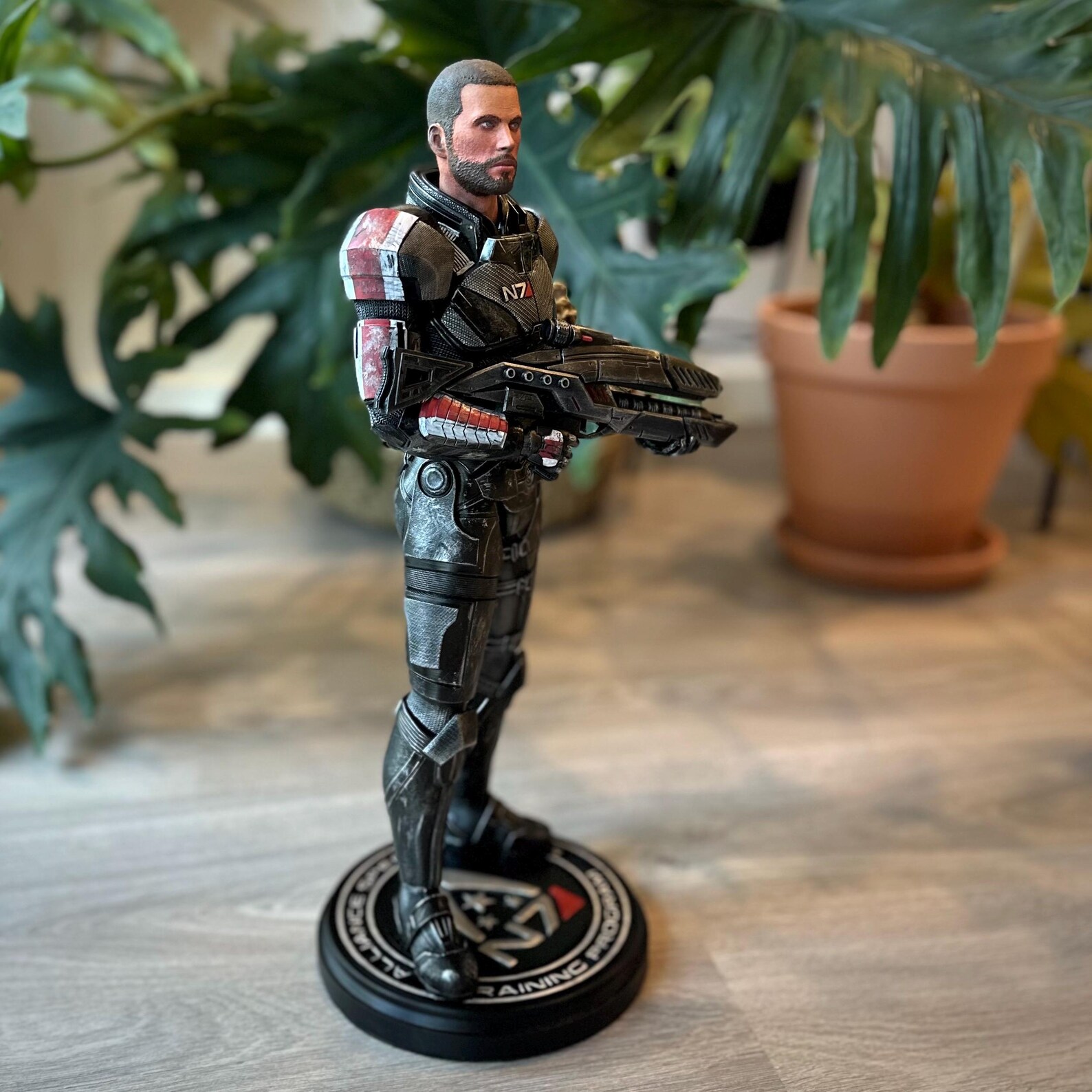 Commander Shepard Mass Effect Figure - Statue REAL PHOTO No AI - Etsy
