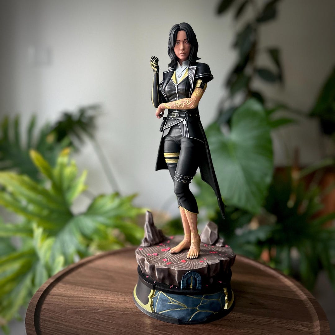 Lune Clair Obscur Expedition 33 Figure - Statue REAL PHOTO No AI - Etsy