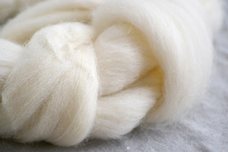 100% Wool Roving (core) - Perfect Core Roving for Needle Felting - Etsy