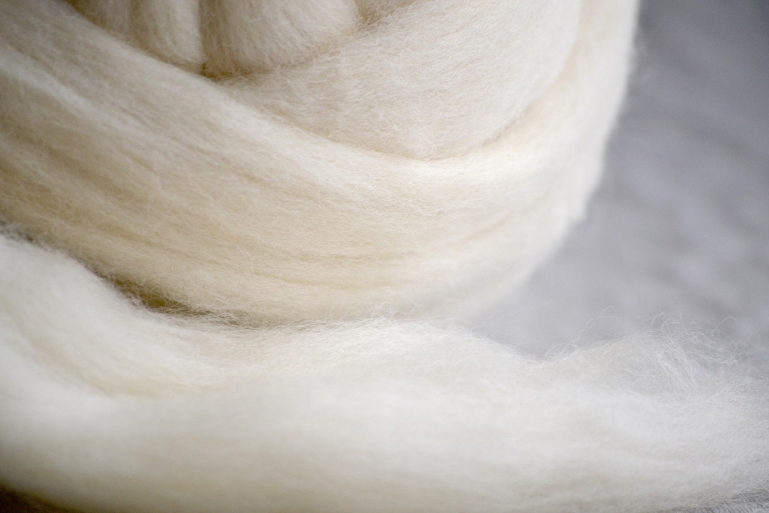 100% Wool Roving (core) - Perfect Core Roving for Needle Felting - Etsy