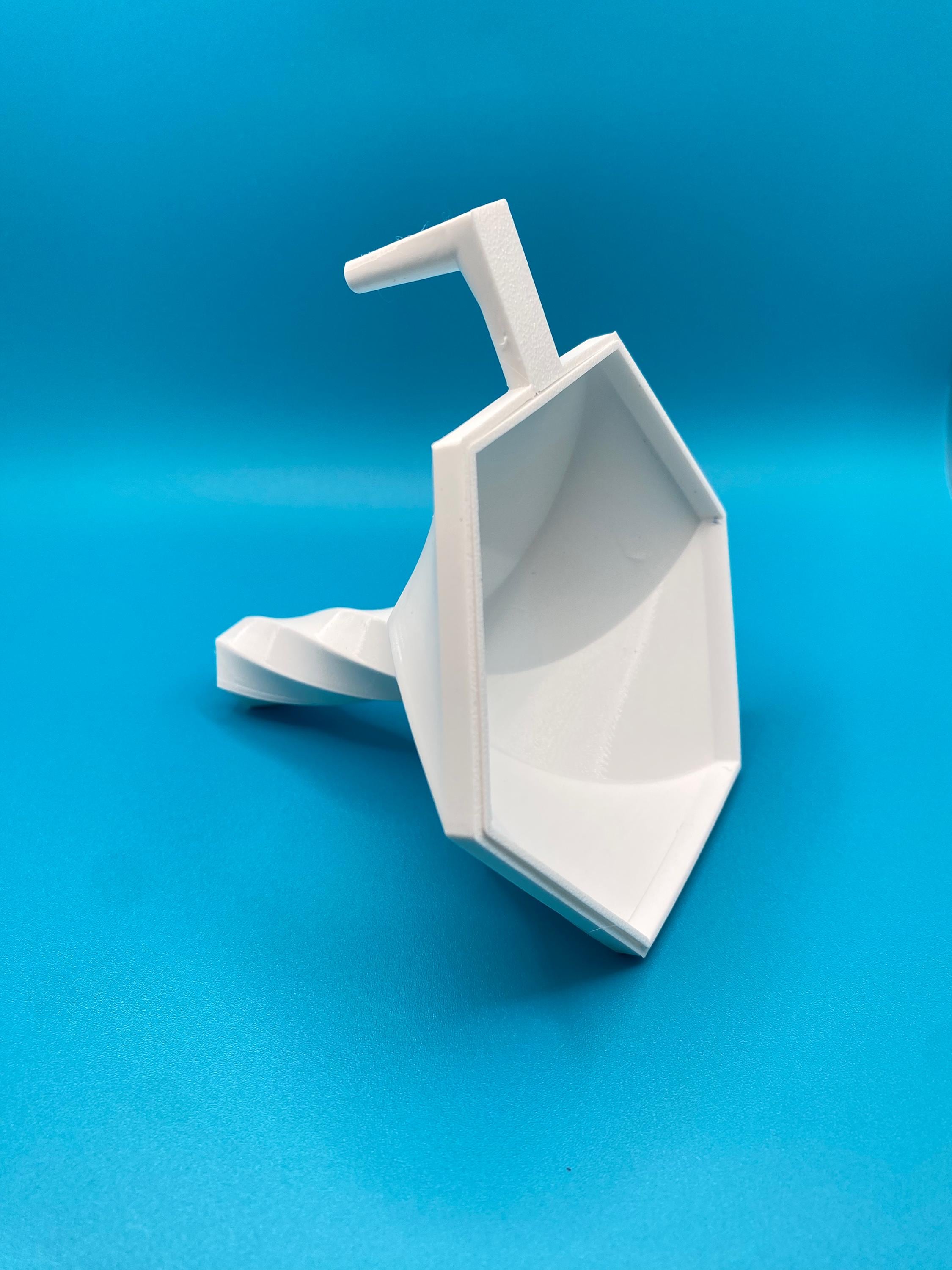 Forma Funnel Vortex Funnel With Air Vent Remixed By Mon Mushroom Funnel