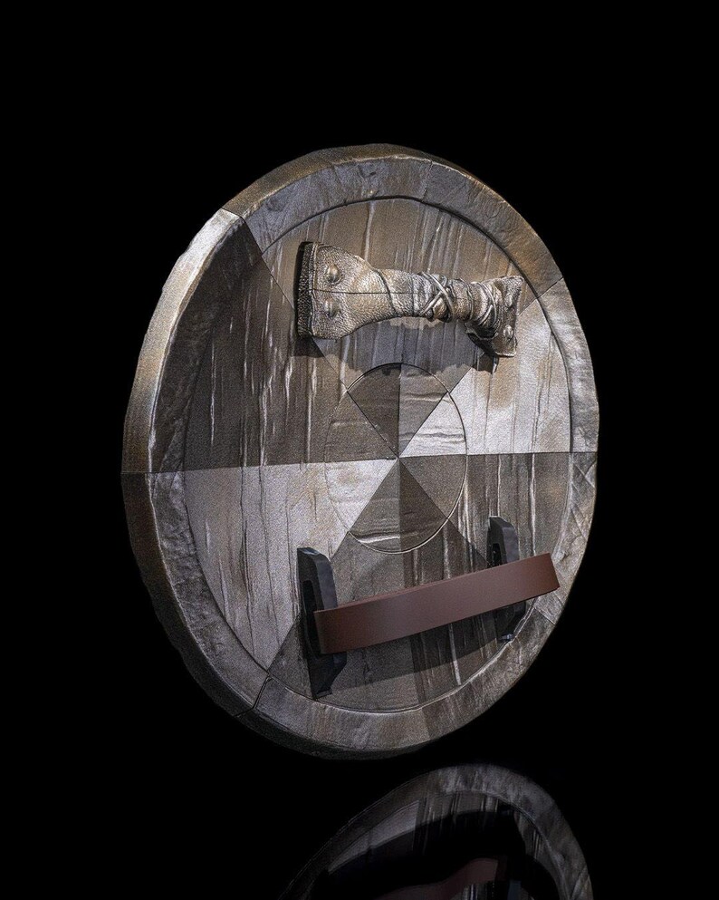 Freya's Shield – 3D Printed Viking Decor With Norse Runes - Etsy