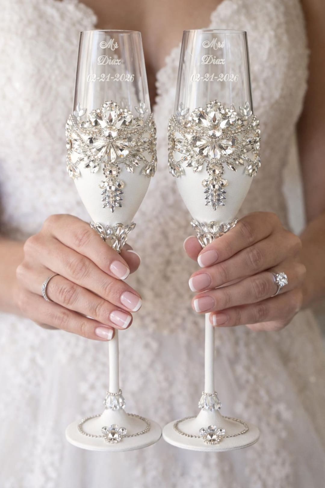 White Wedding Cake Server Set With Engraved Champagne Flutes ...