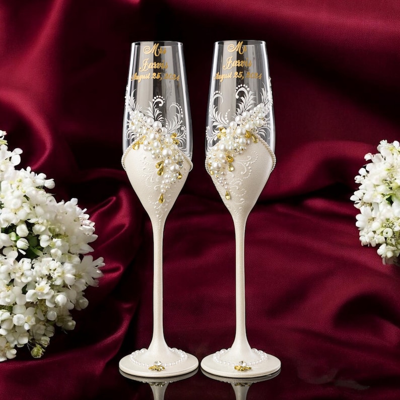 Complete Wedding Table Set With Personalized Plate, Glasses, Candle and ...