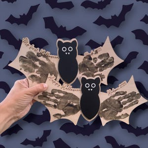 Halloween Bat Handprint Keepsake: DIY Kids Craft, Spooky Decor - Etsy