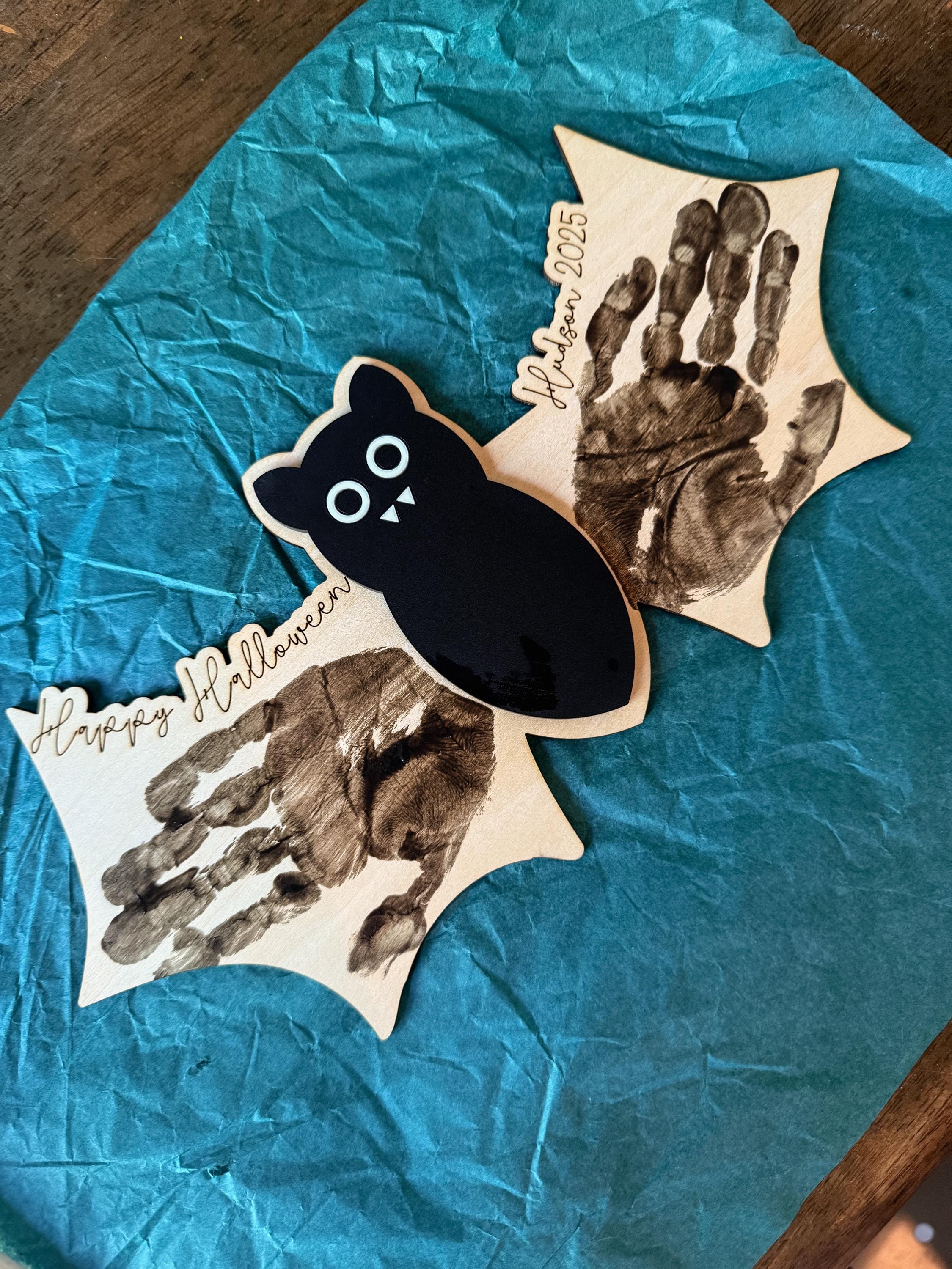 Halloween Bat Handprint Keepsake: DIY Kids Craft, Spooky Decor - Etsy