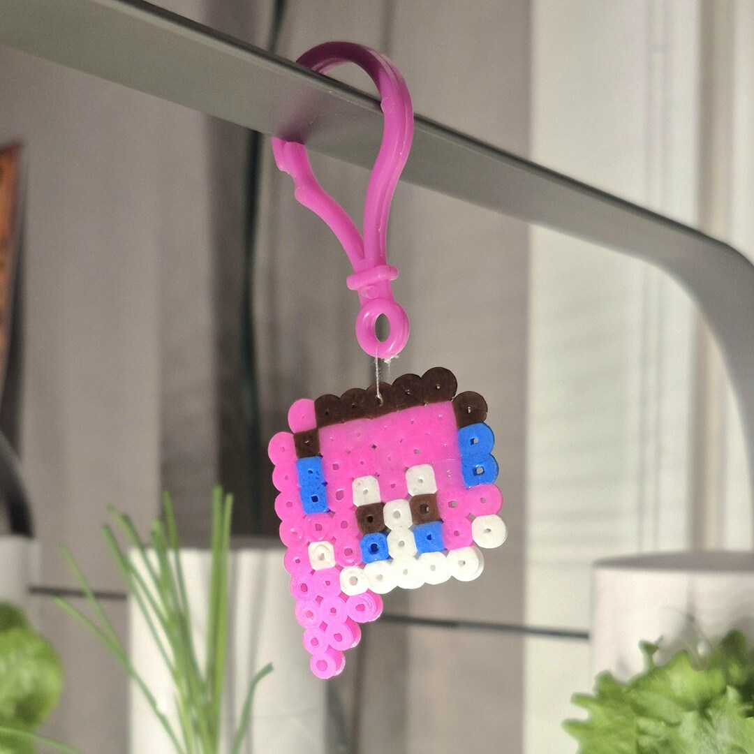 Luka Vocaloid Perler! - Etsy