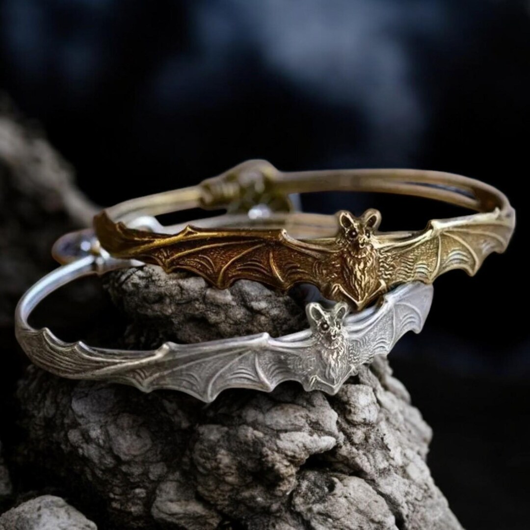 Gothic Bat Bracelet | Metal Bat Winged Jewelry, Dark Gothic Punk ...