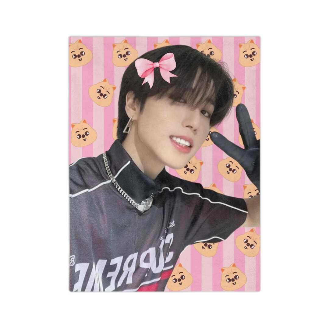Stray Kids Han Jisung Quokka SKZOO Blanket, SKZ Cute Pink Bow Plush ...