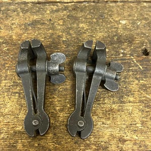X2 Ww2/military Era Collectors Hand Vice/clamp Arrow Stamp 952 Shelley ...