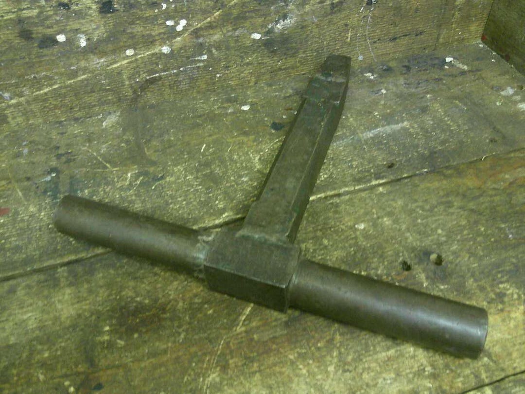 Blacksmith Hardy Hole Tool Rounded T Bar Shape Forming Stake - Etsy