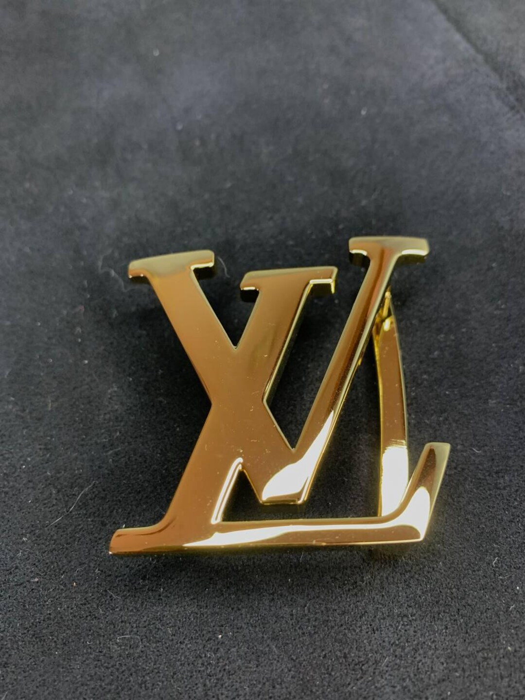 Louis Vuitton Gold LV Initials Belt Buckle Luxury Designer Accessory ...
