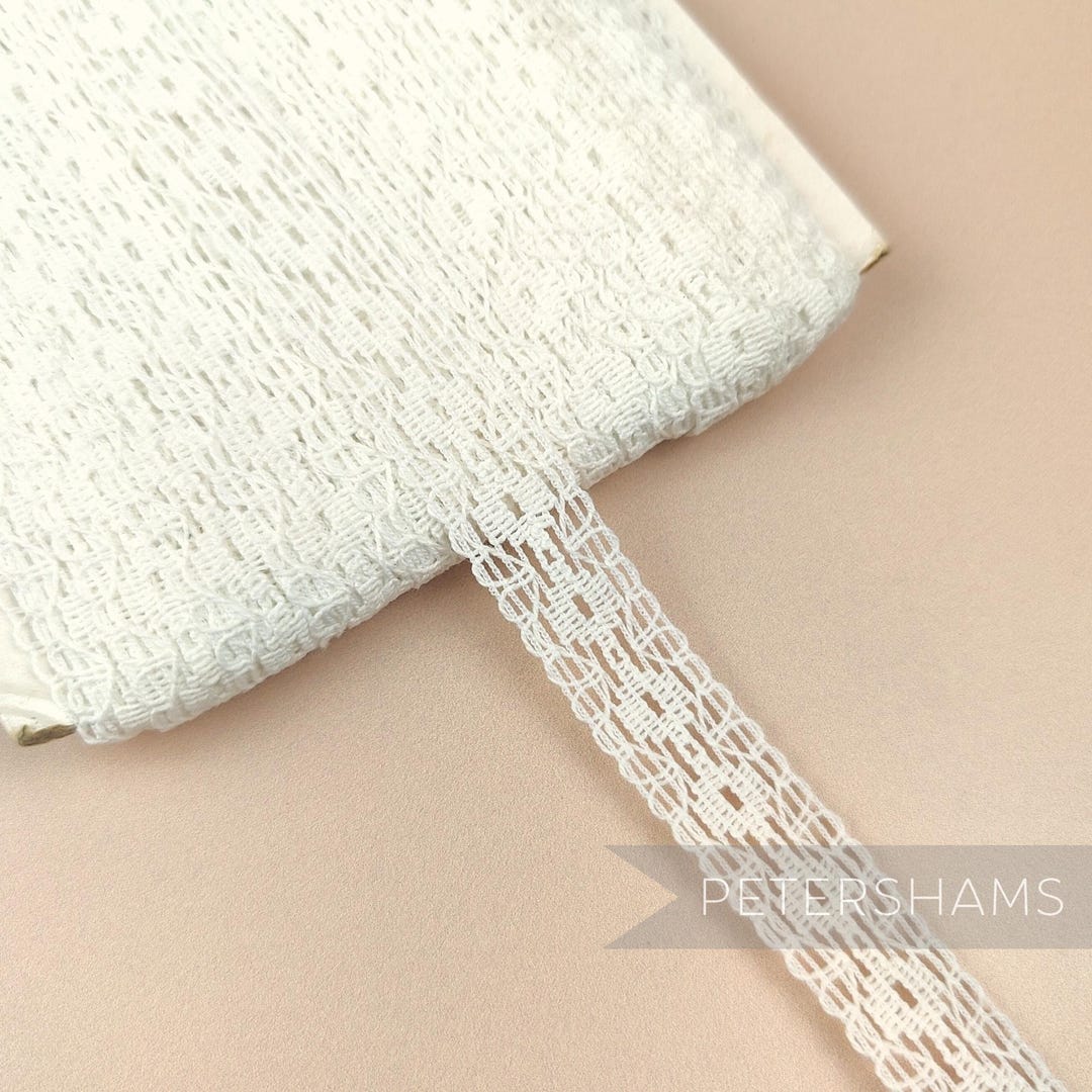 Simple Straight Flower 15mm Vintage 1990s Lace for Dressmaking ...