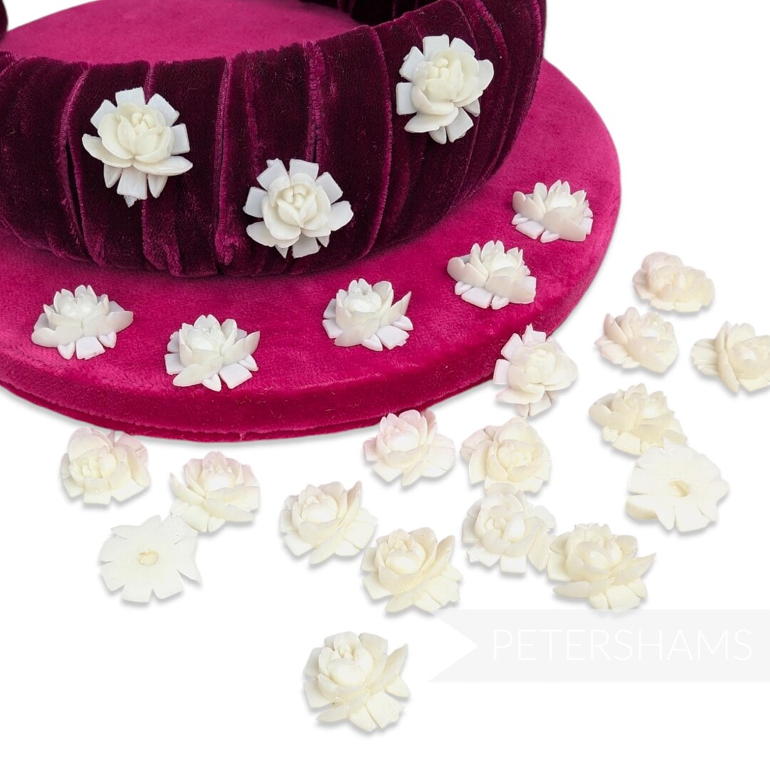 20mm Vintage 1980's White Plastic Flatback Flower Reliefs for Millinery ...