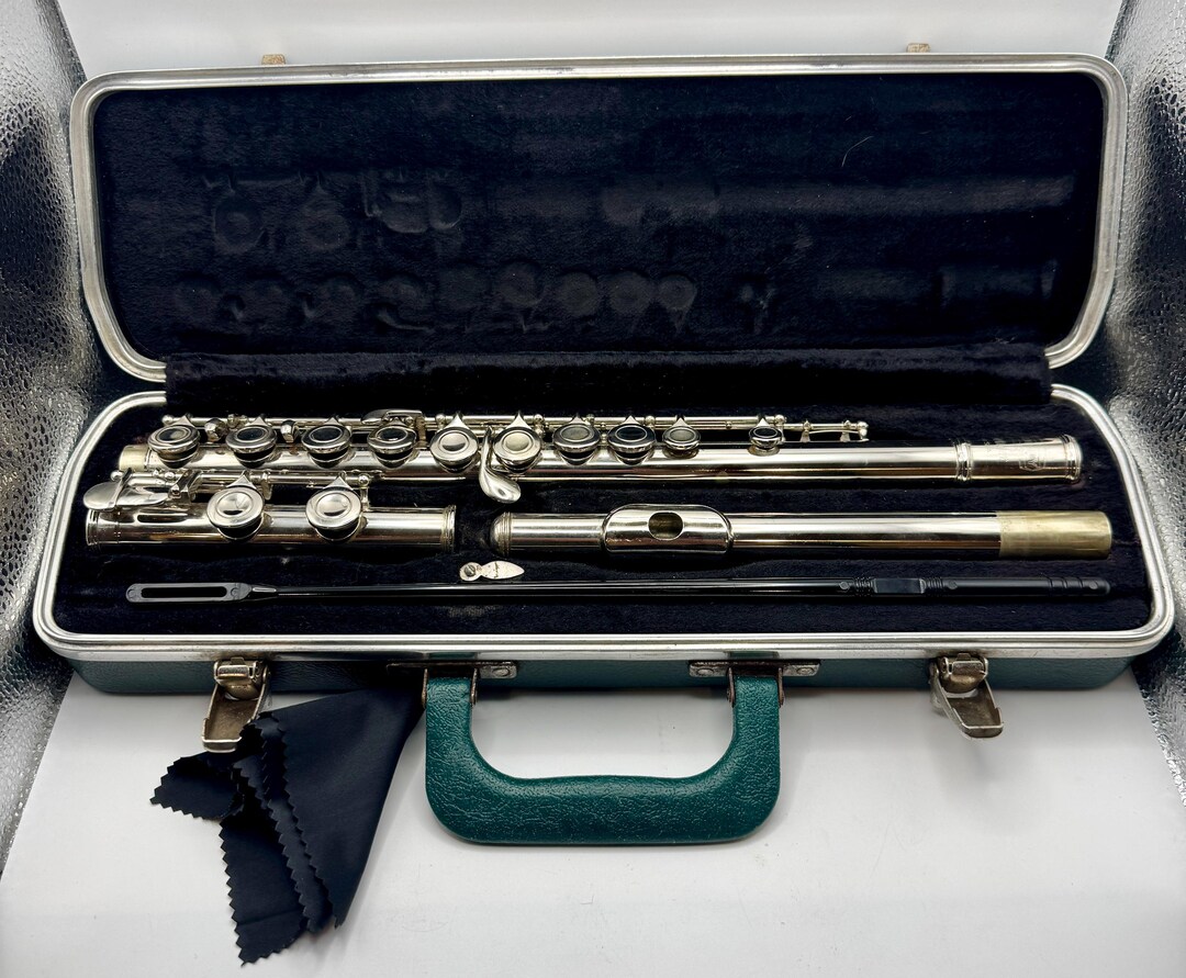 Vintage Bundy Selmer Flute With Case, Cleaning Rod & Cloth - Etsy